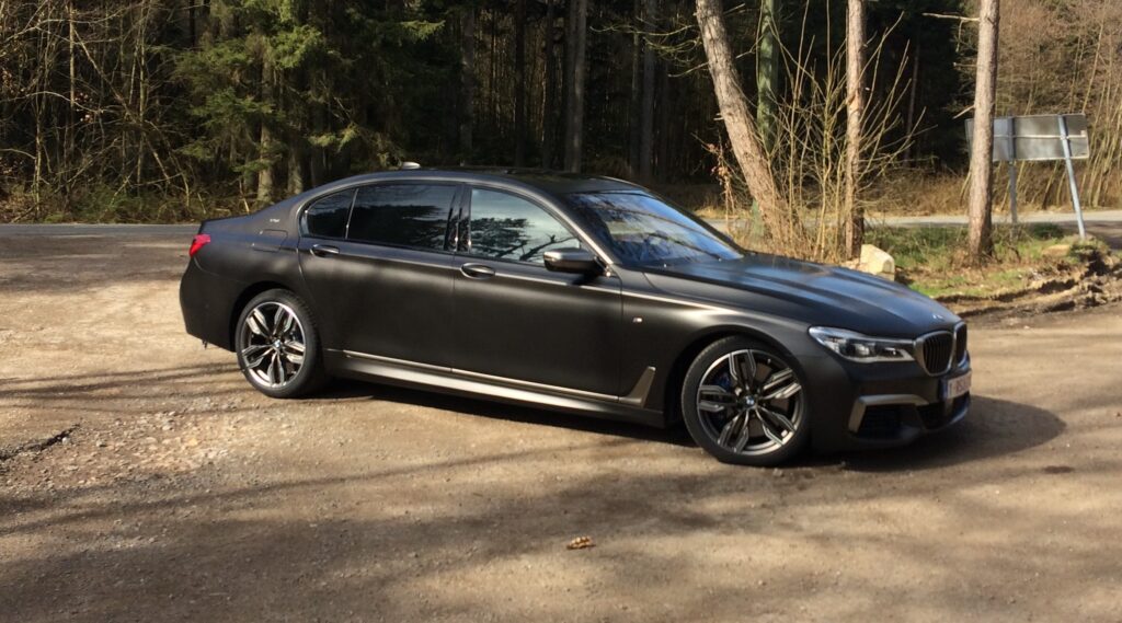 2017 BMW M760Li XDrive 610hp POV Test Drive - Proefritten