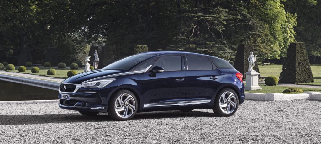 DS 5 Hybrid 4X4 2015 Diesel 200 Hp POV Test Drive - Proefritten