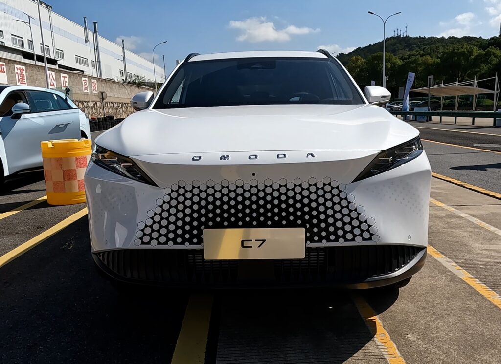 2025 OMODA C7 POV TESTRIT - Proefritten